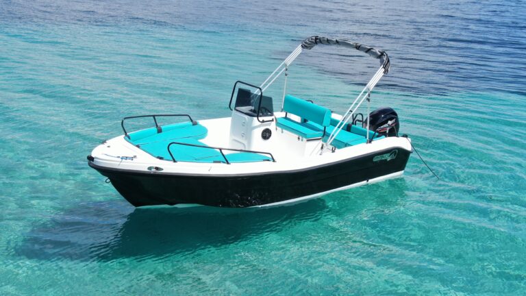 Trident Boats - Rent a boat or a rib boat in Nydri Lefkada Greece